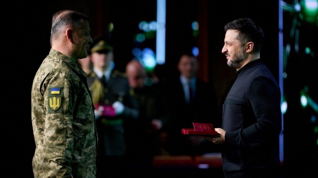 Zelensky awarded Lyashko with the Order of Merit: photo - Komersant ...